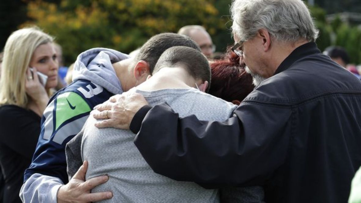Two dead, four hurt in shooting at Marysville-Pilchuck HS | krem.com