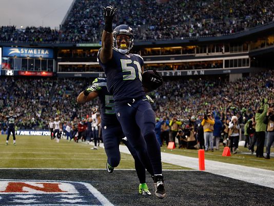 Seattle clinches No. 1 seed, beats Rams 20-6 | krem.com