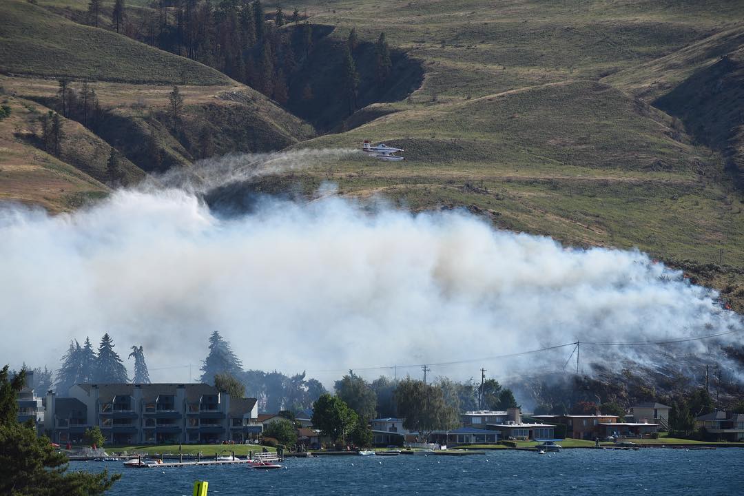 Evacuations lowered near Chelan brush fire | krem.com