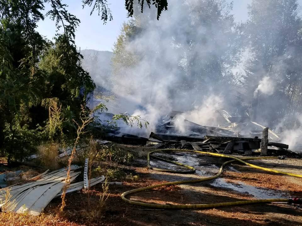 Three homes catch fire in Laclede, Idaho | krem.com